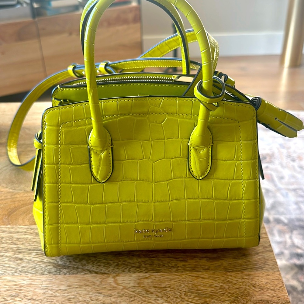 Kate Spade Croc Crossbody In Chartreuse - Gem
